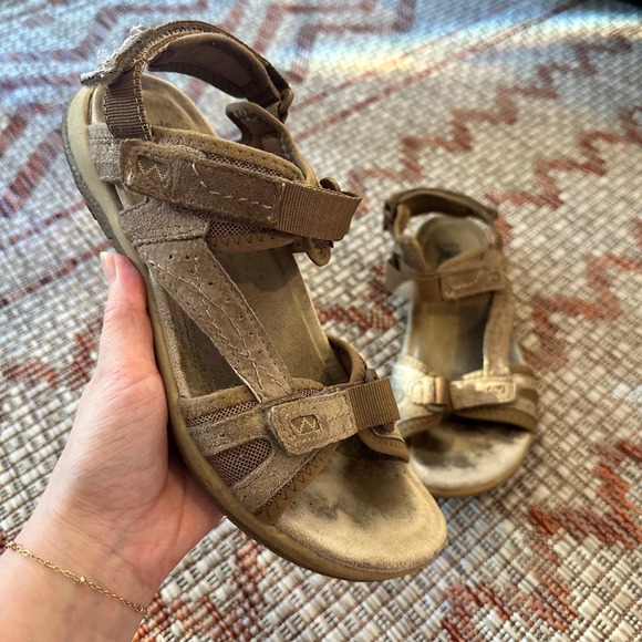 Earth Spirit | Shoes | Earth Spirit Womens Tan Suede Leather Strappy ...